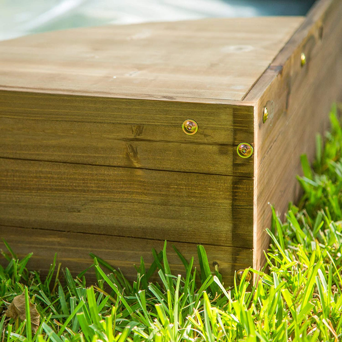 Wooden Backyard Sandbox with Built-in Corner Seating and Mesh Cover ...